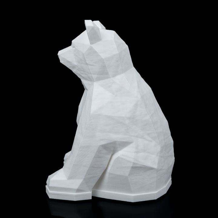 3D Printable Low Poly Bear Table Lamp by Stlflix